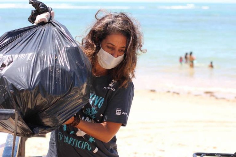 Clean Up Day: Movimento mundial de limpeza de praias acontece no dia 17 ...